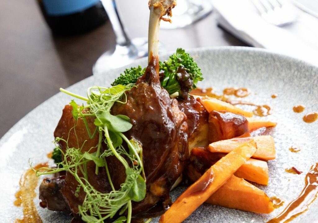 Eat in Tenby - Imperial Hotel Lounge & Terrace